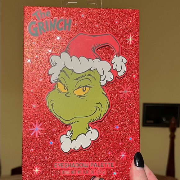 Taste Beauty | Makeup | New The Grinch Red Glitter Eyeshadow Palette 2 ...